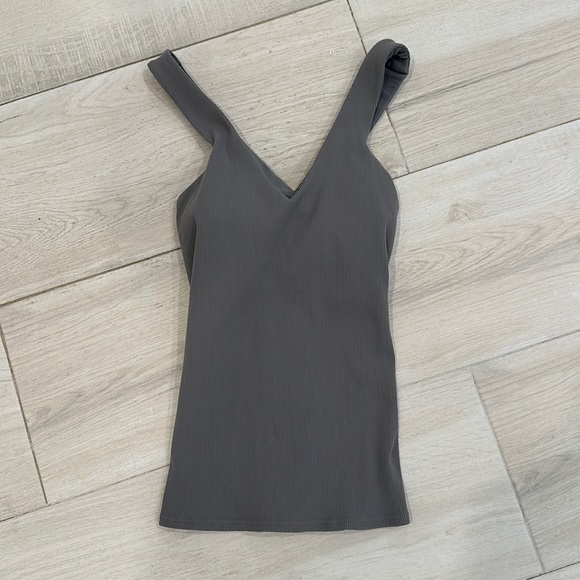 ALO Yoga | Tops | Alo Tank Top | Poshmark